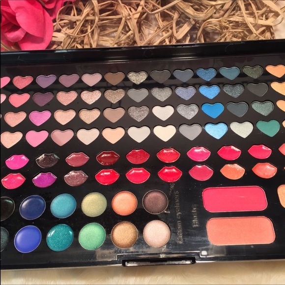 Sephora | Makeup | Sephora Beautiful Crush 72 Shadows 32 Lipgloss Nip ...